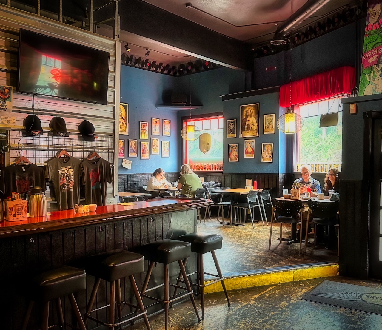 Skylark Cafe seeking public's help to move; $250,000 is estimated need | Westside Seattle